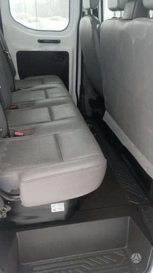 White Ford Transit 2017 in Sakiai, with an engine capacity of 2.00 L and mileage of 136 thousand km for 13500 €, photo 10 on AUTOMOTO.COM.LV