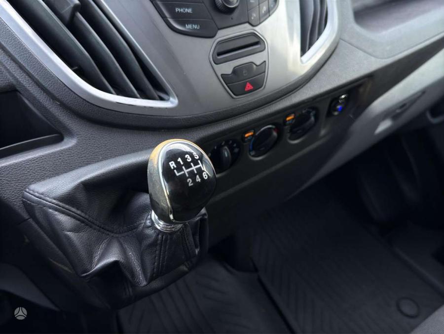 White Ford Transit 2017 in Kaunas, with an engine capacity of 2.00 L and mileage of 312 thousand km for 9999 €, photo 14 on AUTOMOTO.COM.LV