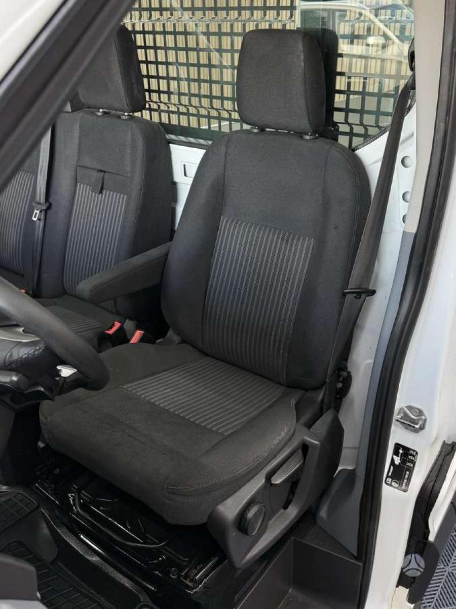 Balts Ford Transit 2017 Marijampole, ar dzinēja tilpumu 2.00 L un nobraukumu 242 tūkst. km par 13500 €, foto 12 vietnē AUTOMOTO.COM.LV