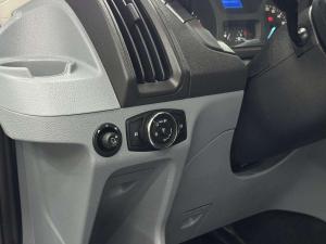 Balts Ford Transit 2017 Marijampole, ar dzinēja tilpumu 2.00 L un nobraukumu 242 tūkst. km par 13500 €, foto 16 vietnē AUTOMOTO.COM.LV