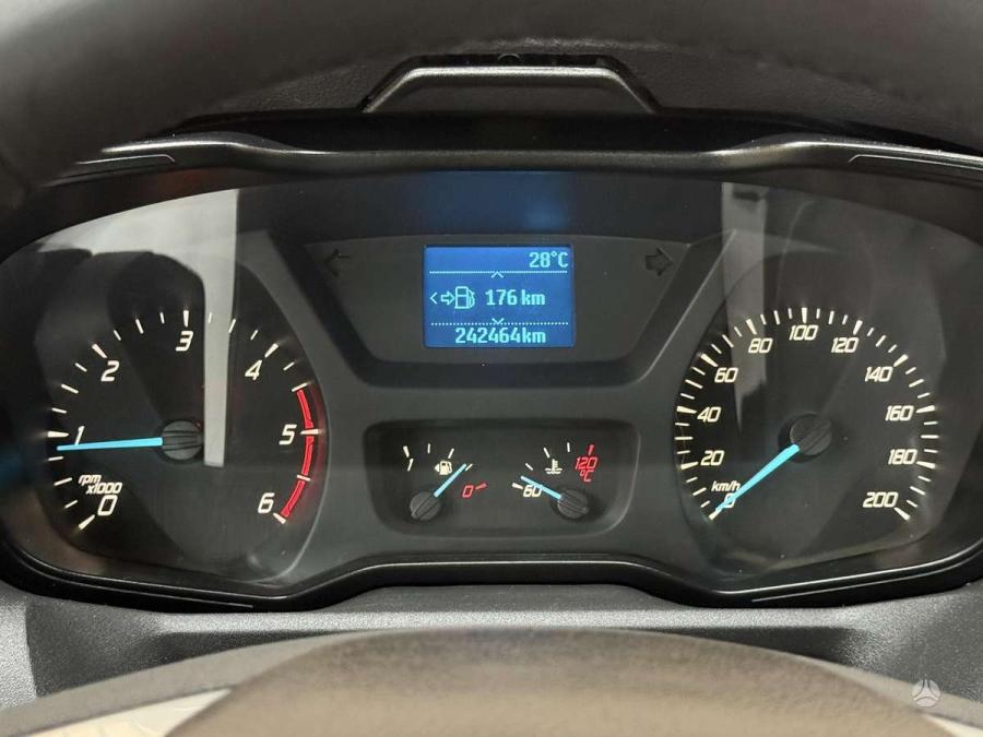Balts Ford Transit 2017 Marijampole, ar dzinēja tilpumu 2.00 L un nobraukumu 242 tūkst. km par 13500 €, foto 17 vietnē AUTOMOTO.COM.LV