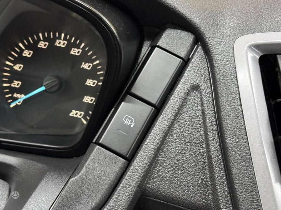 Balts Ford Transit 2017 Marijampole, ar dzinēja tilpumu 2.00 L un nobraukumu 242 tūkst. km par 13500 €, foto 19 vietnē AUTOMOTO.COM.LV