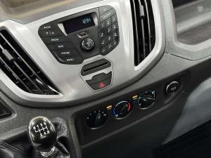 Balts Ford Transit 2017 Marijampole, ar dzinēja tilpumu 2.00 L un nobraukumu 242 tūkst. km par 13500 €, foto 20 vietnē AUTOMOTO.COM.LV