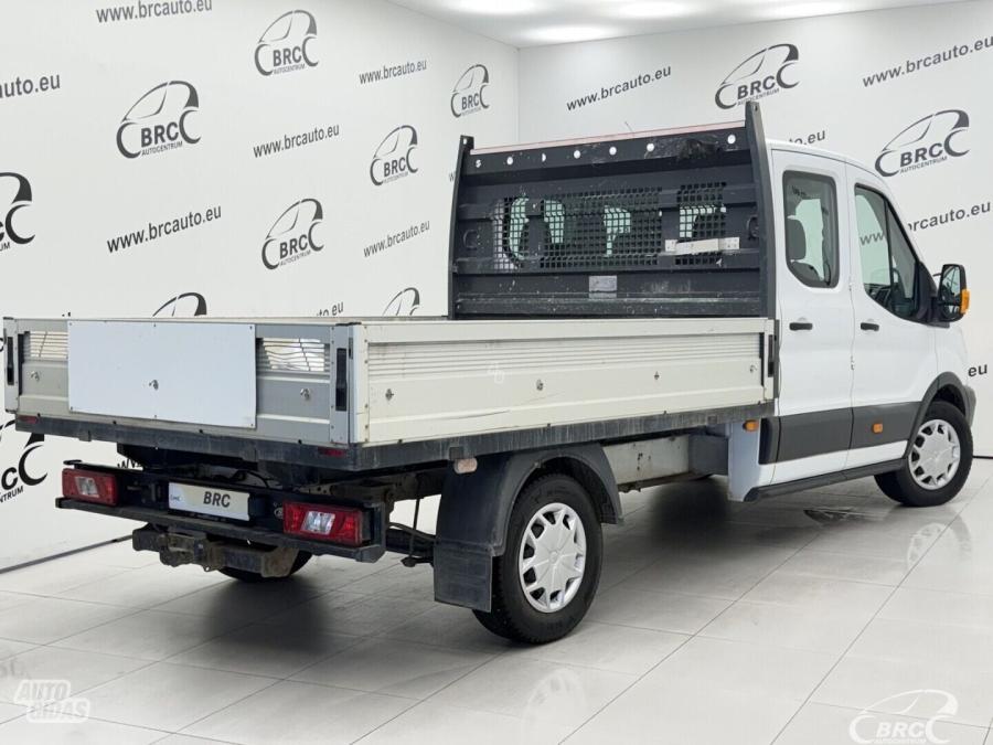 White Ford Transit 2017 in Avizieniai, with an engine capacity of 2.00 L and mileage of 152 thousand km for 10900 €, photo 3 on AUTOMOTO.COM.LV