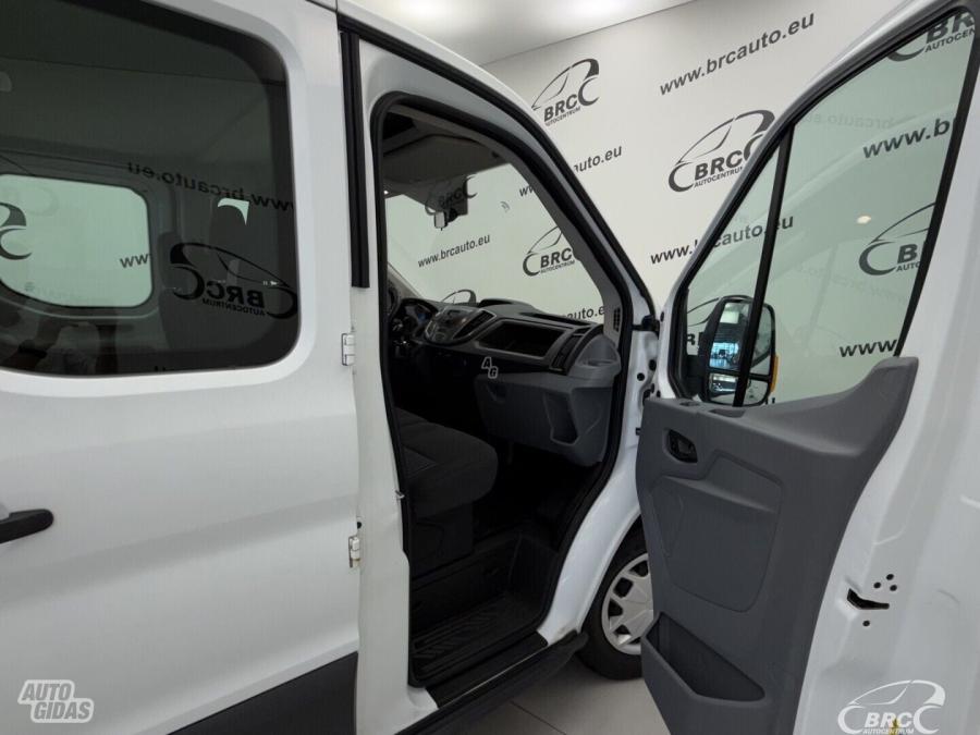 White Ford Transit 2017 in Avizieniai, with an engine capacity of 2.00 L and mileage of 152 thousand km for 10900 €, photo 5 on AUTOMOTO.COM.LV