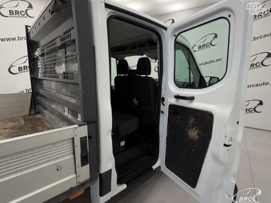 White Ford Transit 2017 in Avizieniai, with an engine capacity of 2.00 L and mileage of 152 thousand km for 10900 €, photo 11 on AUTOMOTO.COM.LV