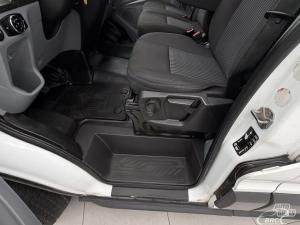 White Ford Transit 2017 in Avizieniai, with an engine capacity of 2.00 L and mileage of 152 thousand km for 10900 €, photo 25 on AUTOMOTO.COM.LV