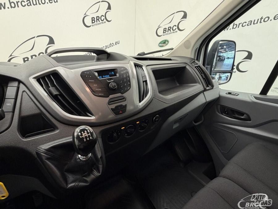 White Ford Transit 2017 in Avizieniai, with an engine capacity of 2.00 L and mileage of 152 thousand km for 10900 €, photo 26 on AUTOMOTO.COM.LV