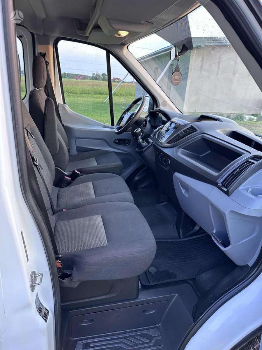 White Ford Transit 2017 in Kaunas, with an engine capacity of 2.00 L and mileage of 399 thousand km for 12000 €, photo 14 on AUTOMOTO.COM.LV