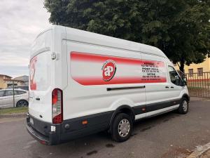 White Ford Transit 2017 in Taurage, with an engine capacity of 2.00 L and mileage of 127 thousand km for 9650 €, photo 8 on AUTOMOTO.COM.LV