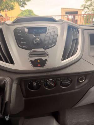 White Ford Transit 2017 in Taurage, with an engine capacity of 2.00 L and mileage of 127 thousand km for 9650 €, photo 13 on AUTOMOTO.COM.LV
