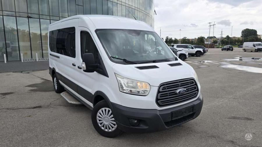 White Ford Transit 2017 in Siauliai, with an engine capacity of 2.20 L and mileage of 156 thousand km for 11450 €, photo 1 on AUTOMOTO.COM.LV