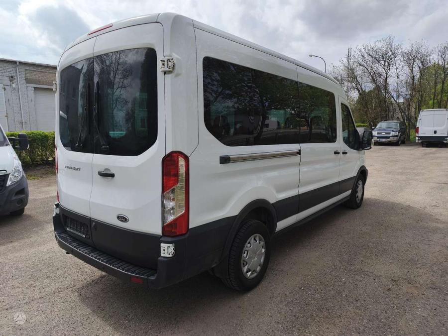 White Ford Transit 2017 in Kelme, with an engine capacity of 2.00 L and mileage of 365 thousand km for 9000 €, photo 6 on AUTOMOTO.COM.LV