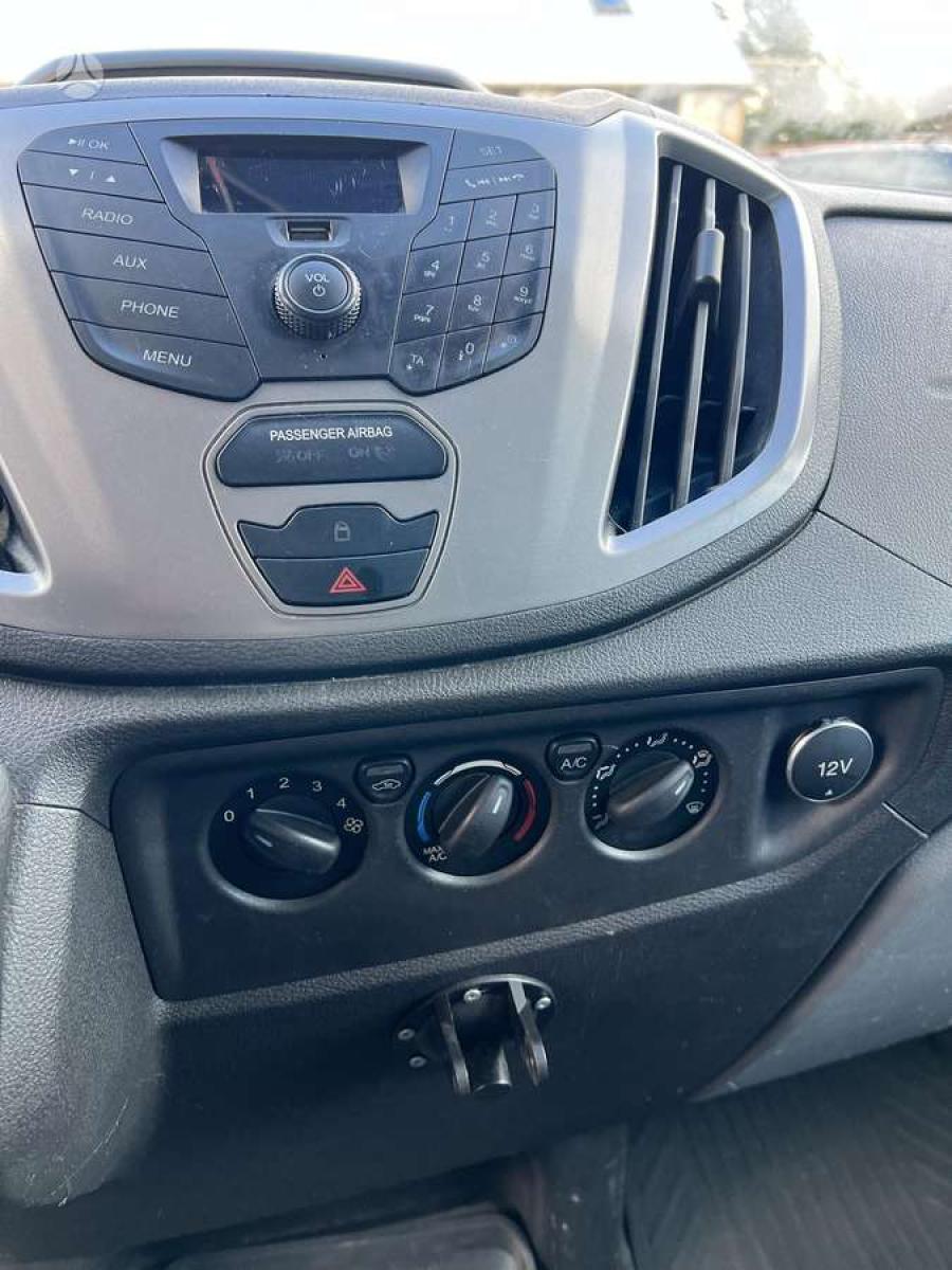 Balts Ford Transit 2017 Pasvalys, ar dzinēja tilpumu 2.00 L un nobraukumu 234 tūkst. km par 8450 €, foto 10 vietnē AUTOMOTO.COM.LV