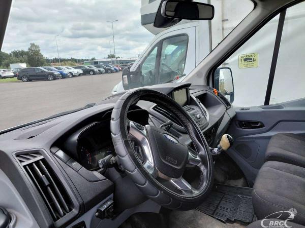 Balts Ford Transit 2017 Viļņa, ar dzinēja tilpumu 2.00 L un nobraukumu 236 tūkst. km par 5000 €, foto 7 vietnē AUTOMOTO.COM.LV