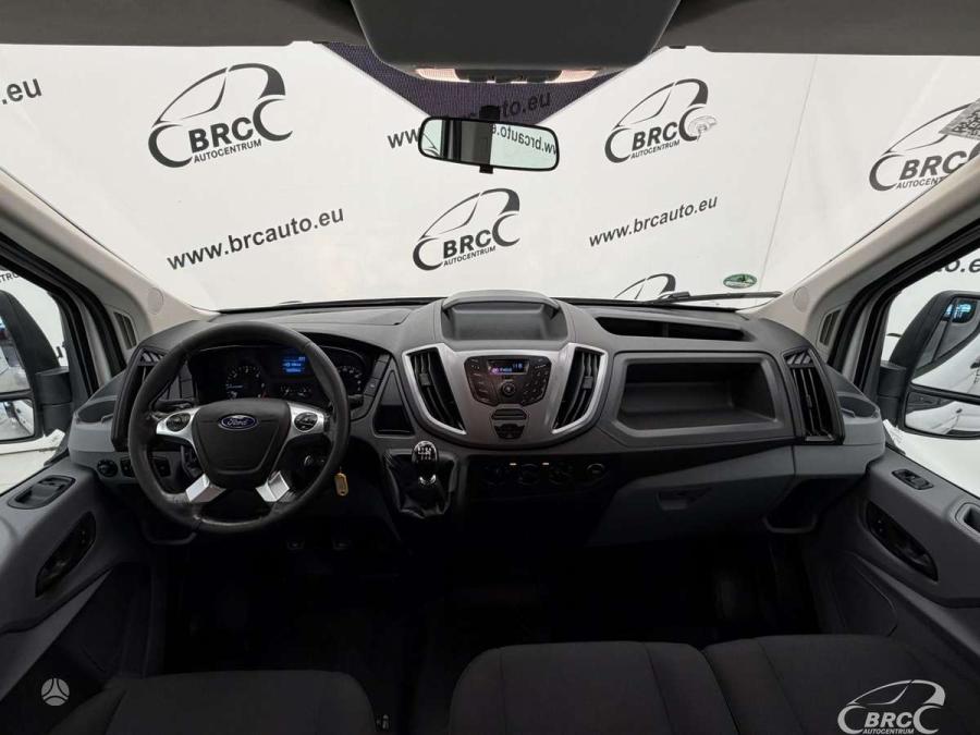 White Ford Transit 2017 in Vilnius, with an engine capacity of 2.00 L and mileage of 152 thousand km for 10900 €, photo 5 on AUTOMOTO.COM.LV
