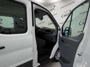 White Ford Transit 2017 in Vilnius, with an engine capacity of 2.00 L and mileage of 152 thousand km for 10900 €, photo 6 on AUTOMOTO.COM.LV