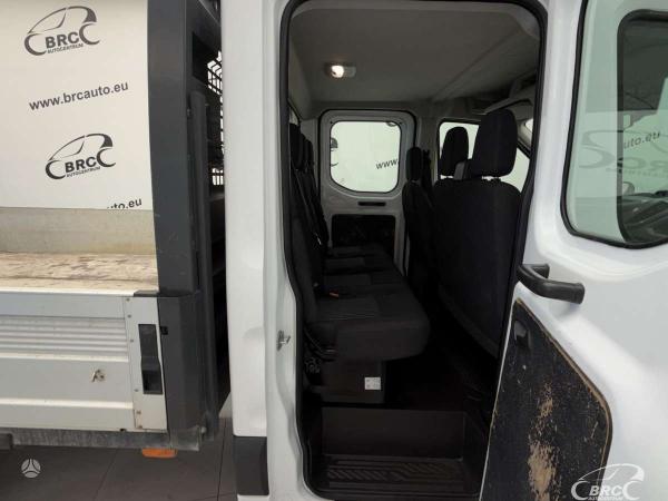 White Ford Transit 2017 in Vilnius, with an engine capacity of 2.00 L and mileage of 152 thousand km for 10900 €, photo 8 on AUTOMOTO.COM.LV