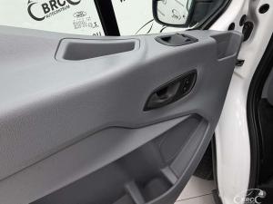 White Ford Transit 2017 in Vilnius, with an engine capacity of 2.00 L and mileage of 152 thousand km for 10900 €, photo 22 on AUTOMOTO.COM.LV