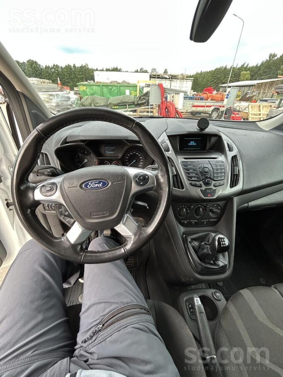 White Ford Transit 2017 in Riga, with an engine capacity of 1.50 L and mileage of 251 thousand km for 3800 €, photo 14 on AUTOMOTO.COM.LV