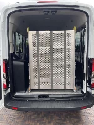 Balts Ford Transit 2017 Marijampole, ar dzinēja tilpumu 2.00 L un nobraukumu 355 tūkst. km par 9950 €, foto 29 vietnē AUTOMOTO.COM.LV