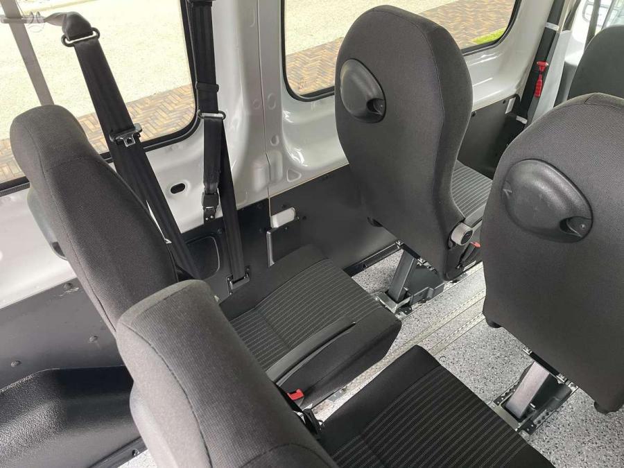 Balts Ford Transit 2017 Marijampole, ar dzinēja tilpumu 2.00 L un nobraukumu 355 tūkst. km par 9950 €, foto 37 vietnē AUTOMOTO.COM.LV