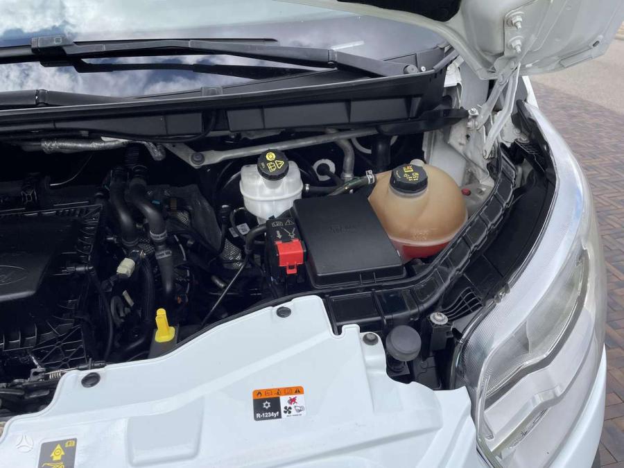 Balts Ford Transit 2017 Marijampole, ar dzinēja tilpumu 2.00 L un nobraukumu 355 tūkst. km par 9950 €, foto 42 vietnē AUTOMOTO.COM.LV