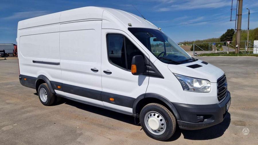Balts Ford Transit 2017 Tallina, ar dzinēja tilpumu 2.00 L un nobraukumu 268 tūkst. km par 10900 €, foto 3 vietnē AUTOMOTO.COM.LV
