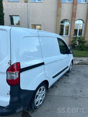 Balts Ford Transit 2017 Rīga, ar dzinēja tilpumu 1.50 L un nobraukumu 167 tūkst. km par 4500 €, foto 5 vietnē AUTOMOTO.COM.LV