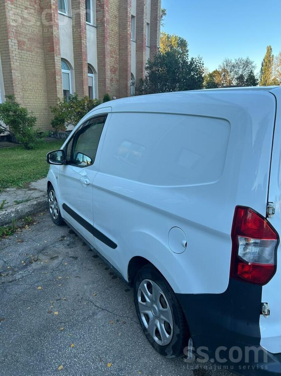 Balts Ford Transit 2017 Rīga, ar dzinēja tilpumu 1.50 L un nobraukumu 167 tūkst. km par 4500 €, foto 6 vietnē AUTOMOTO.COM.LV