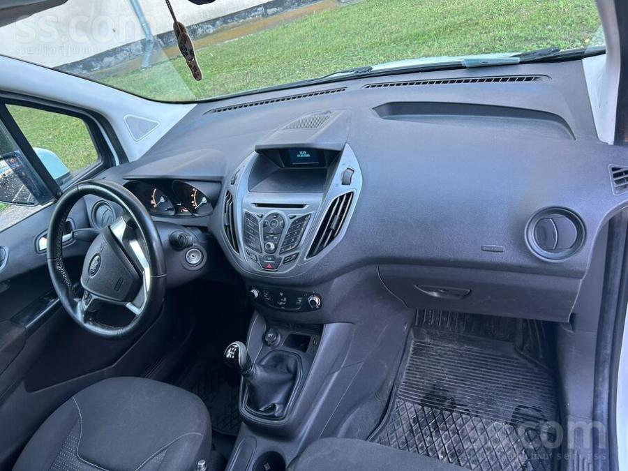 Balts Ford Transit 2017 Rīga, ar dzinēja tilpumu 1.50 L un nobraukumu 167 tūkst. km par 4500 €, foto 9 vietnē AUTOMOTO.COM.LV