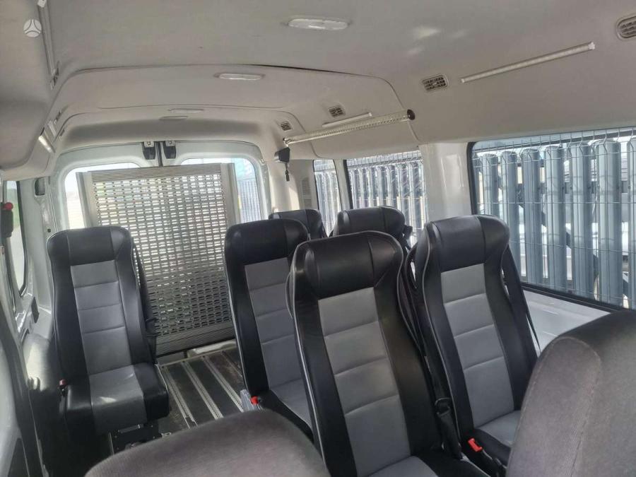 Balts Ford Transit 2017 Viļņa, ar dzinēja tilpumu 2.00 L un nobraukumu 438 tūkst. km par 5800 €, foto 12 vietnē AUTOMOTO.COM.LV