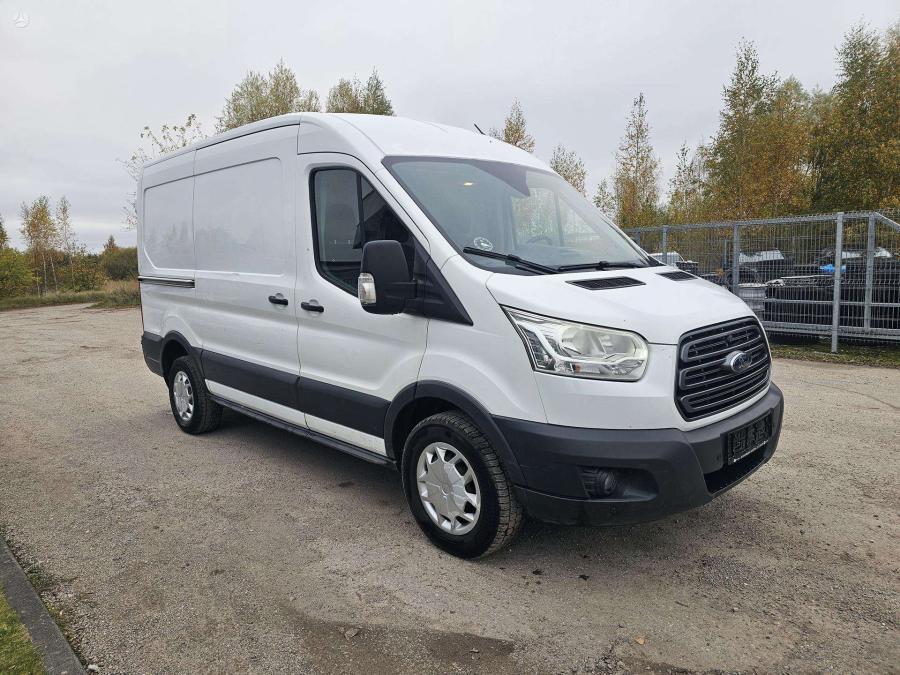 Balts Ford Transit 2017 Pakruojis, ar dzinēja tilpumu 2.00 L un nobraukumu 223 tūkst. km par 6400 €, foto 3 vietnē AUTOMOTO.COM.LV