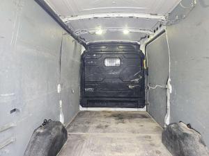 Balts Ford Transit 2017 Pakruojis, ar dzinēja tilpumu 2.00 L un nobraukumu 223 tūkst. km par 6400 €, foto 8 vietnē AUTOMOTO.COM.LV