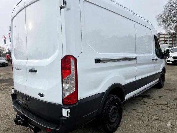 Balts Ford Transit 2018 Marijampole, ar dzinēja tilpumu 2.00 L un nobraukumu 269 tūkst. km par 9390 €, foto 4 vietnē AUTOMOTO.COM.LV