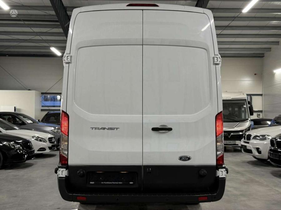 Balts Ford Transit 2018 Marijampole, ar dzinēja tilpumu 2.00 L un nobraukumu 250 tūkst. km par 11900 €, foto 7 vietnē AUTOMOTO.COM.LV