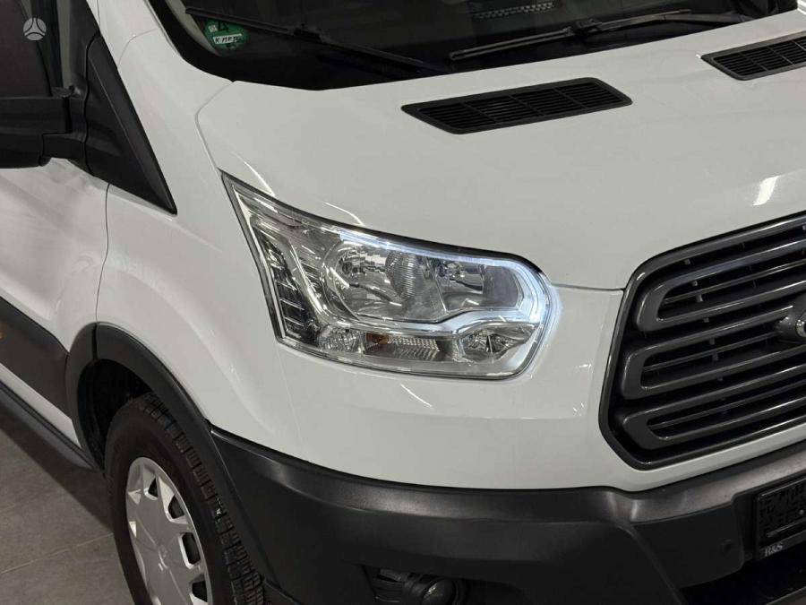 Balts Ford Transit 2018 Marijampole, ar dzinēja tilpumu 2.00 L un nobraukumu 250 tūkst. km par 11900 €, foto 9 vietnē AUTOMOTO.COM.LV