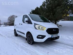 Balts Ford Transit 2018 Rīga, ar dzinēja tilpumu 2.00 L un nobraukumu 278 tūkst. km par 10970 €, foto  vietnē AUTOMOTO.COM.LV