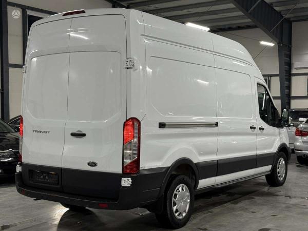 Balts Ford Transit 2018 Marijampole, ar dzinēja tilpumu 2.00 L un nobraukumu 195 tūkst. km par 11500 €, foto 7 vietnē AUTOMOTO.COM.LV