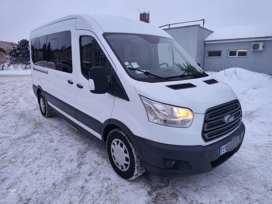 White Ford Transit 2018 in Taurage, with an engine capacity of 2.00 L and mileage of 250 thousand km for 11200 €, photo 2 on AUTOMOTO.COM.LV