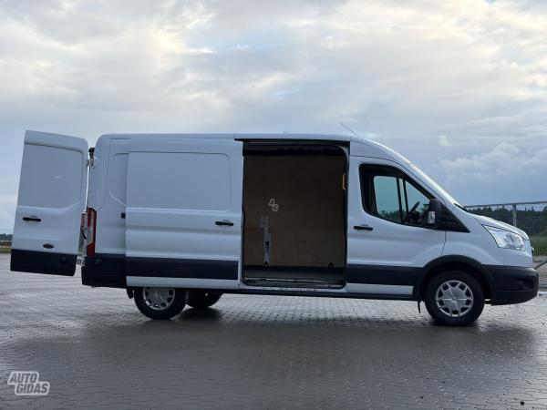 Balts Ford Transit 2018 Viļņa, ar dzinēja tilpumu 2.00 L un nobraukumu 130 tūkst. km par 14990 €, foto 9 vietnē AUTOMOTO.COM.LV