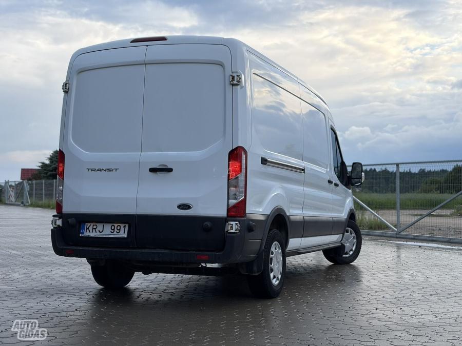 Balts Ford Transit 2018 Viļņa, ar dzinēja tilpumu 2.00 L un nobraukumu 130 tūkst. km par 14990 €, foto 8 vietnē AUTOMOTO.COM.LV