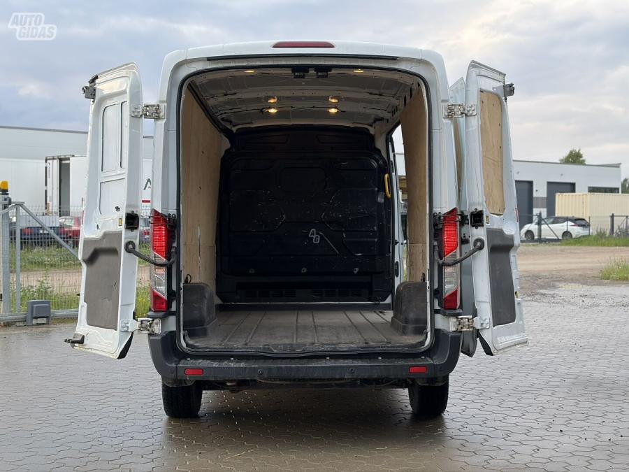 Balts Ford Transit 2018 Viļņa, ar dzinēja tilpumu 2.00 L un nobraukumu 130 tūkst. km par 14990 €, foto 11 vietnē AUTOMOTO.COM.LV