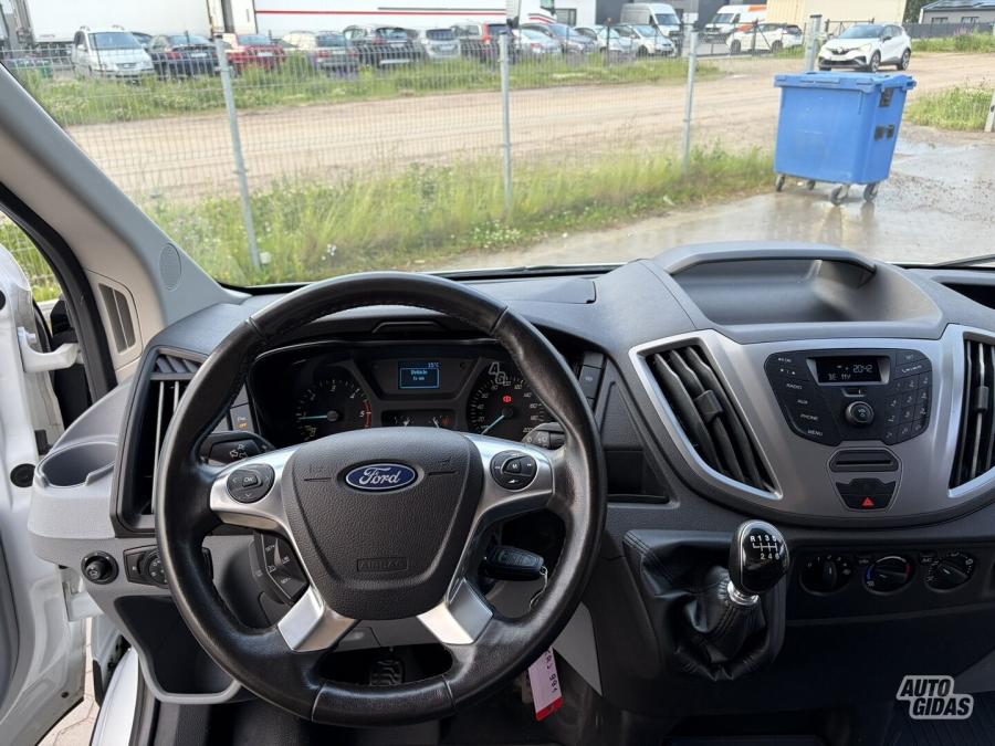 Balts Ford Transit 2018 Viļņa, ar dzinēja tilpumu 2.00 L un nobraukumu 130 tūkst. km par 14990 €, foto 14 vietnē AUTOMOTO.COM.LV