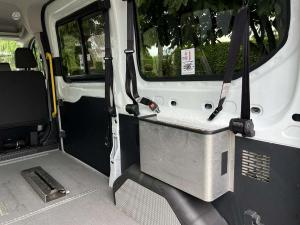 White Ford Transit 2018 in Kedainiai, with an engine capacity of 2.00 L and mileage of 253 thousand km for 9900 €, photo 16 on AUTOMOTO.COM.LV
