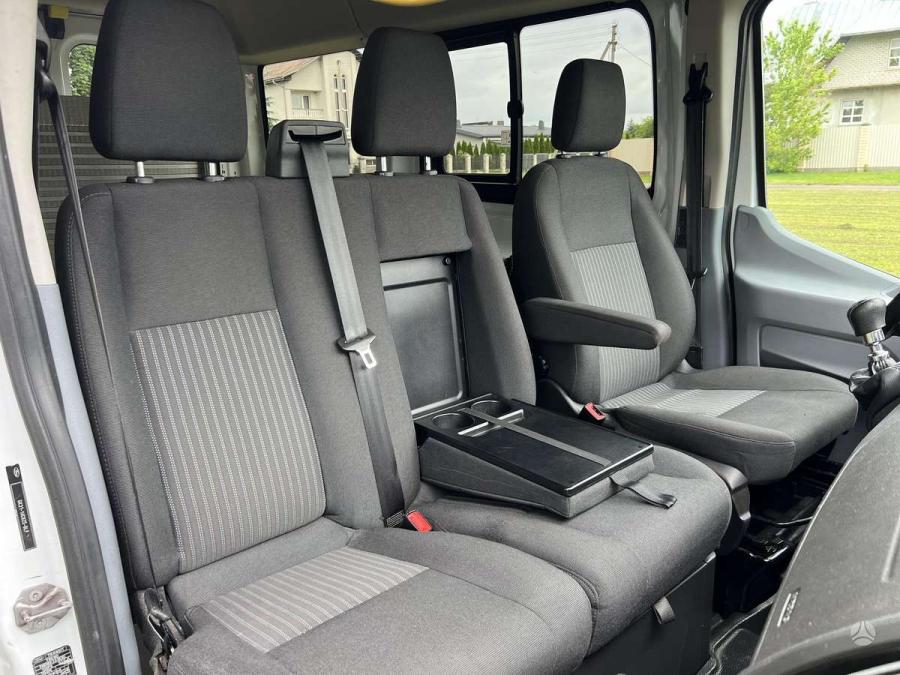 White Ford Transit 2018 in Kedainiai, with an engine capacity of 2.00 L and mileage of 253 thousand km for 9900 €, photo 26 on AUTOMOTO.COM.LV