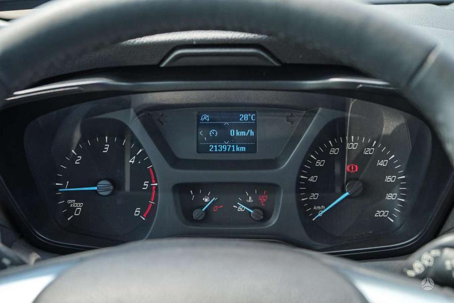 Balts Ford Transit 2018 Marijampole, ar dzinēja tilpumu 0.00 L un nobraukumu 214 tūkst. km par 13550 €, foto 23 vietnē AUTOMOTO.COM.LV