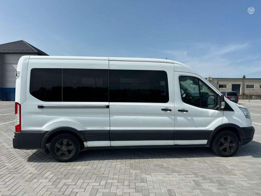 White Ford Transit 2018 in Taurage, with an engine capacity of 2.00 L and mileage of 540 thousand km for 9000 €, photo 9 on AUTOMOTO.COM.LV