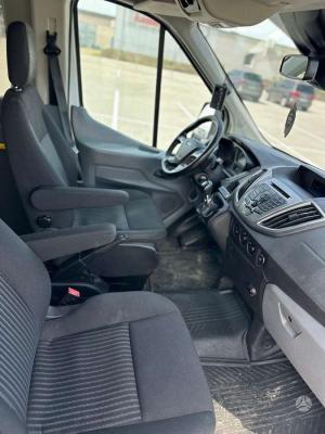 White Ford Transit 2018 in Taurage, with an engine capacity of 2.00 L and mileage of 540 thousand km for 9000 €, photo 10 on AUTOMOTO.COM.LV