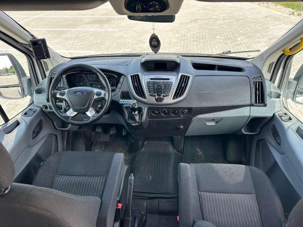 White Ford Transit 2018 in Taurage, with an engine capacity of 2.00 L and mileage of 540 thousand km for 9000 €, photo 10 on AUTOMOTO.COM.LV